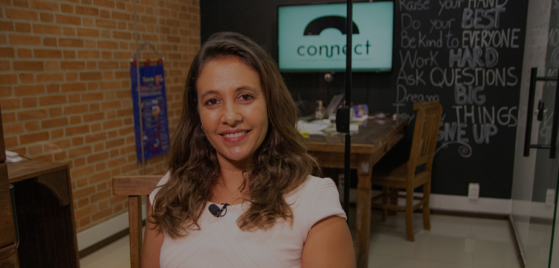 Home Connect Escola de Inglês - Connect English School Curso de inglês